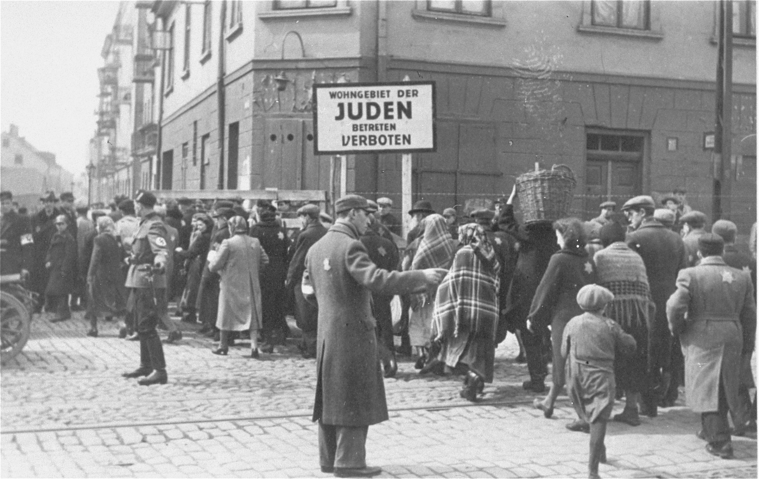 Judíos en Polonia Cap.5 – Guetogrado, el gueto de Lodz – Antena Historia